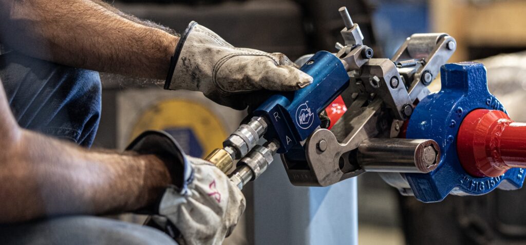 Effortless Hammer Union Tool for Controlled Operations